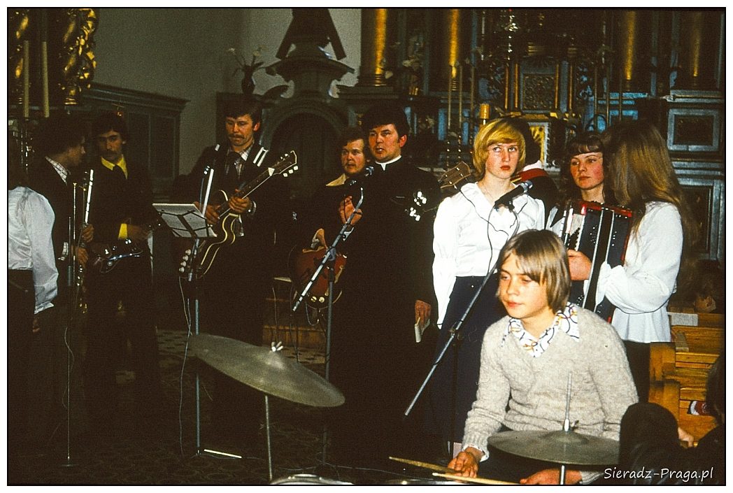 ks. Zdzisław Różański (1944-1979) - Sieradz-Praga.pl